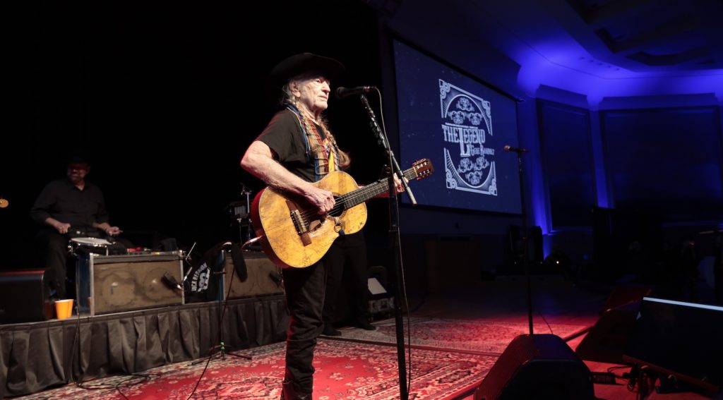 Rainbolt event raises more than $400,000 for cancer research